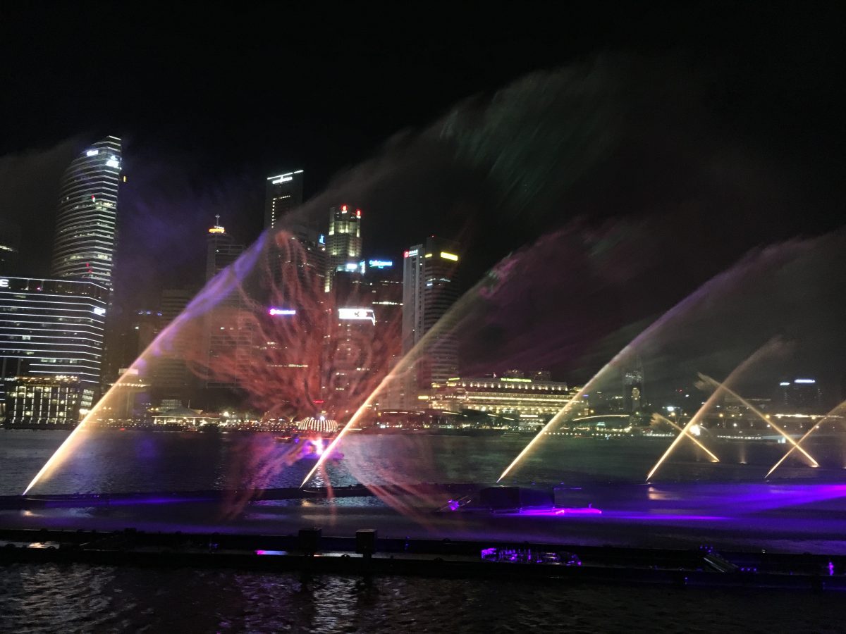 Spectra light show | Markus W. Fehr